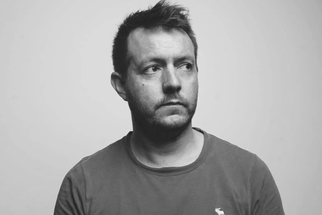 Hire a Photographer in Phnom Penh - The Studio KH